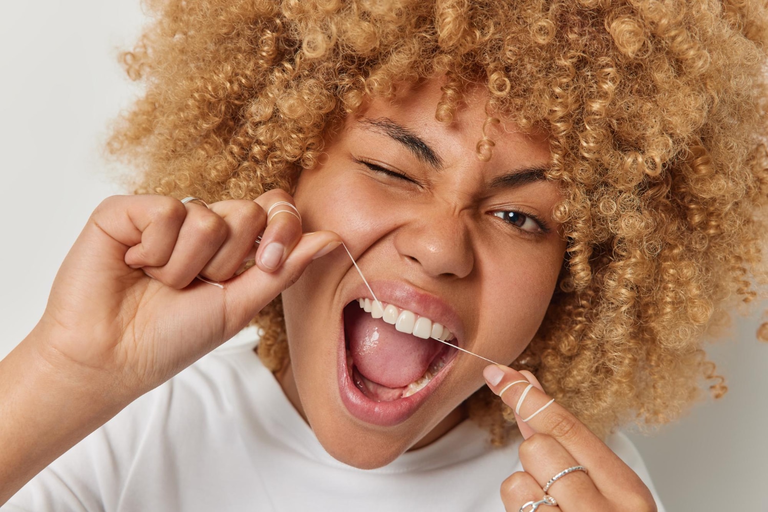 5 Reasons to Floss Twice Daily | RiversideOrtho